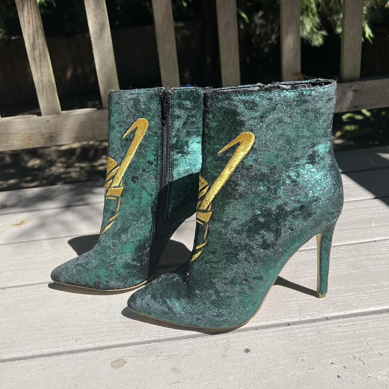 hot topic marvel loki heel boots! brand new never... - Depop