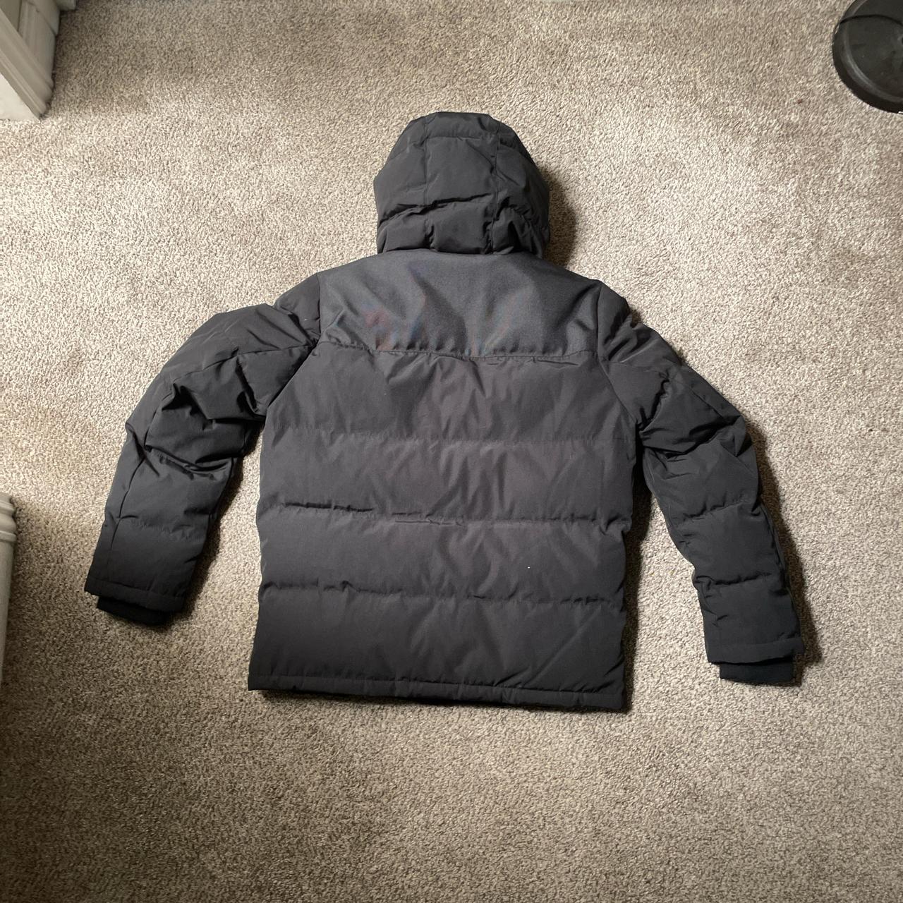 DKNY giant puffer/snow jacket Size large Very... - Depop