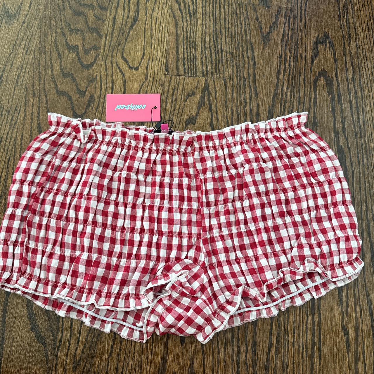 edikted mini shorts - Depop