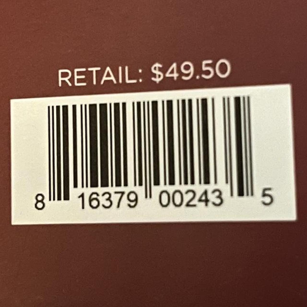 Essential Makeup Wardrobe contains: 120 eyeshadows,... - Depop