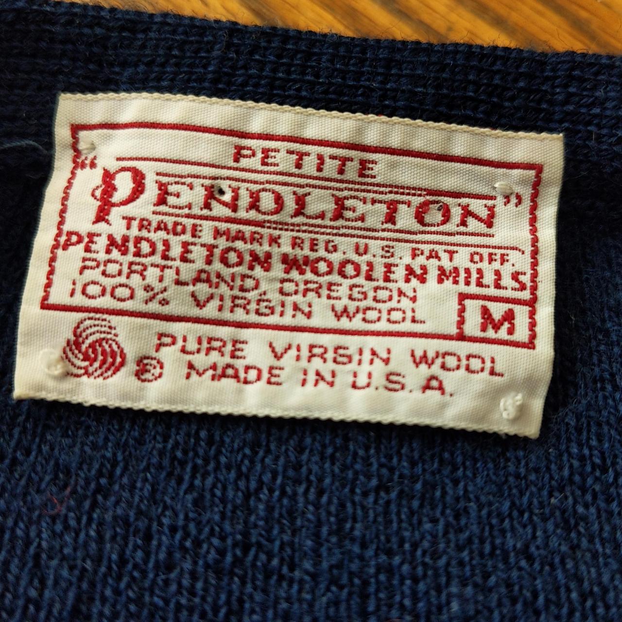 Vintage navy blue Pendleton cardigan with with... - Depop