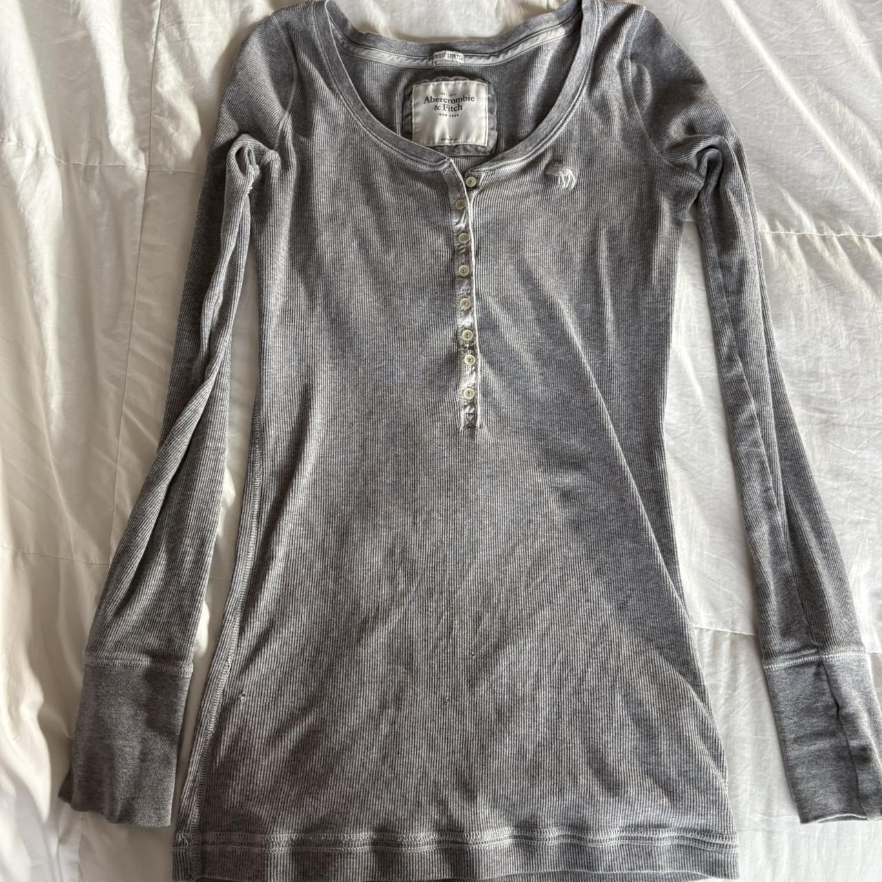 vintage 2000s Abercrombie and fitch henley - size L... - Depop