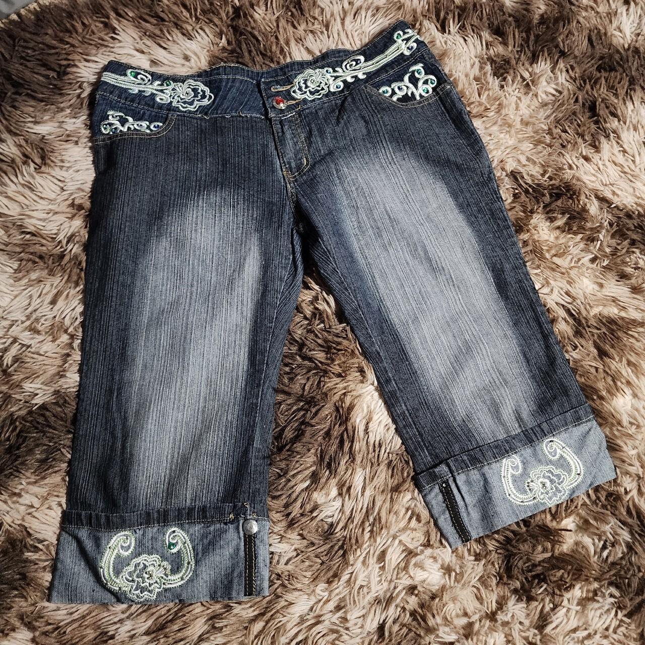 Really super duper awesome faded black wash Capris... | Depop