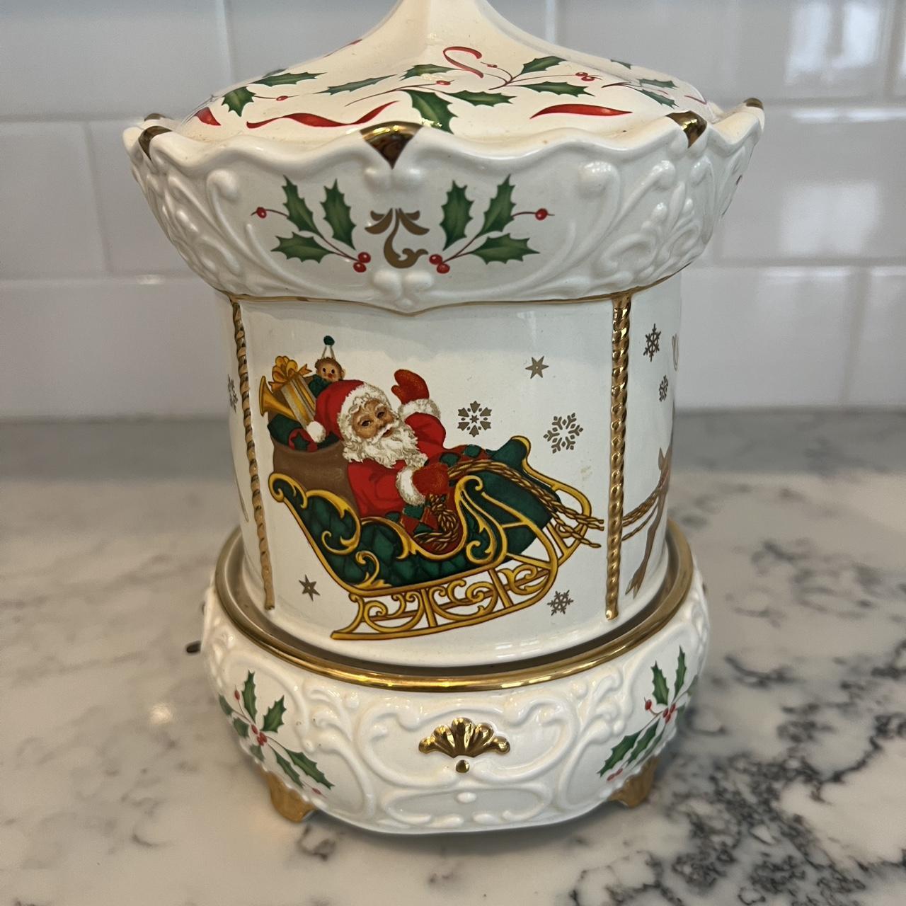 Vintage Lenox Holiday Christmas Musical Music Box... | Depop