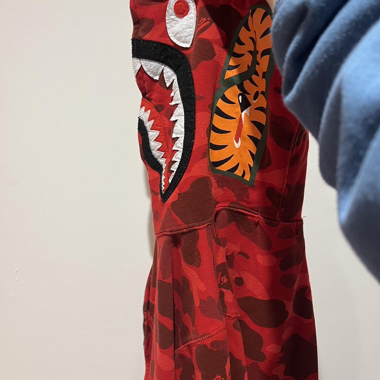 Bape Hoodie worn a few times - Depop