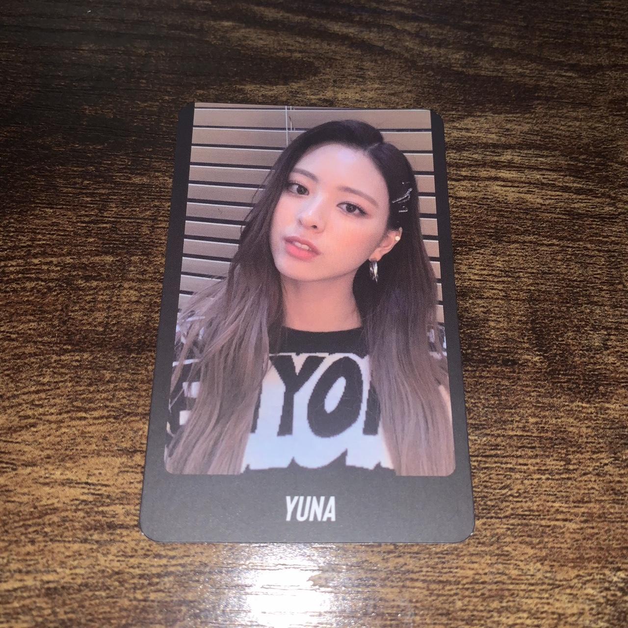 Itzy Yuna official photocard USA only NO PAYPAL... - Depop