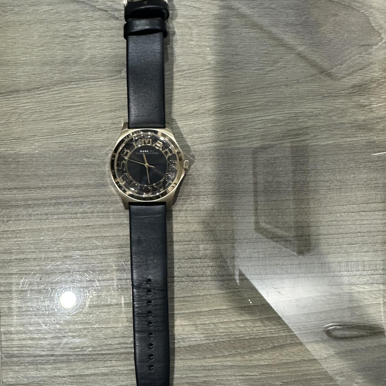 Mark Jacobs watch Black and gold Never worn, it... - Depop