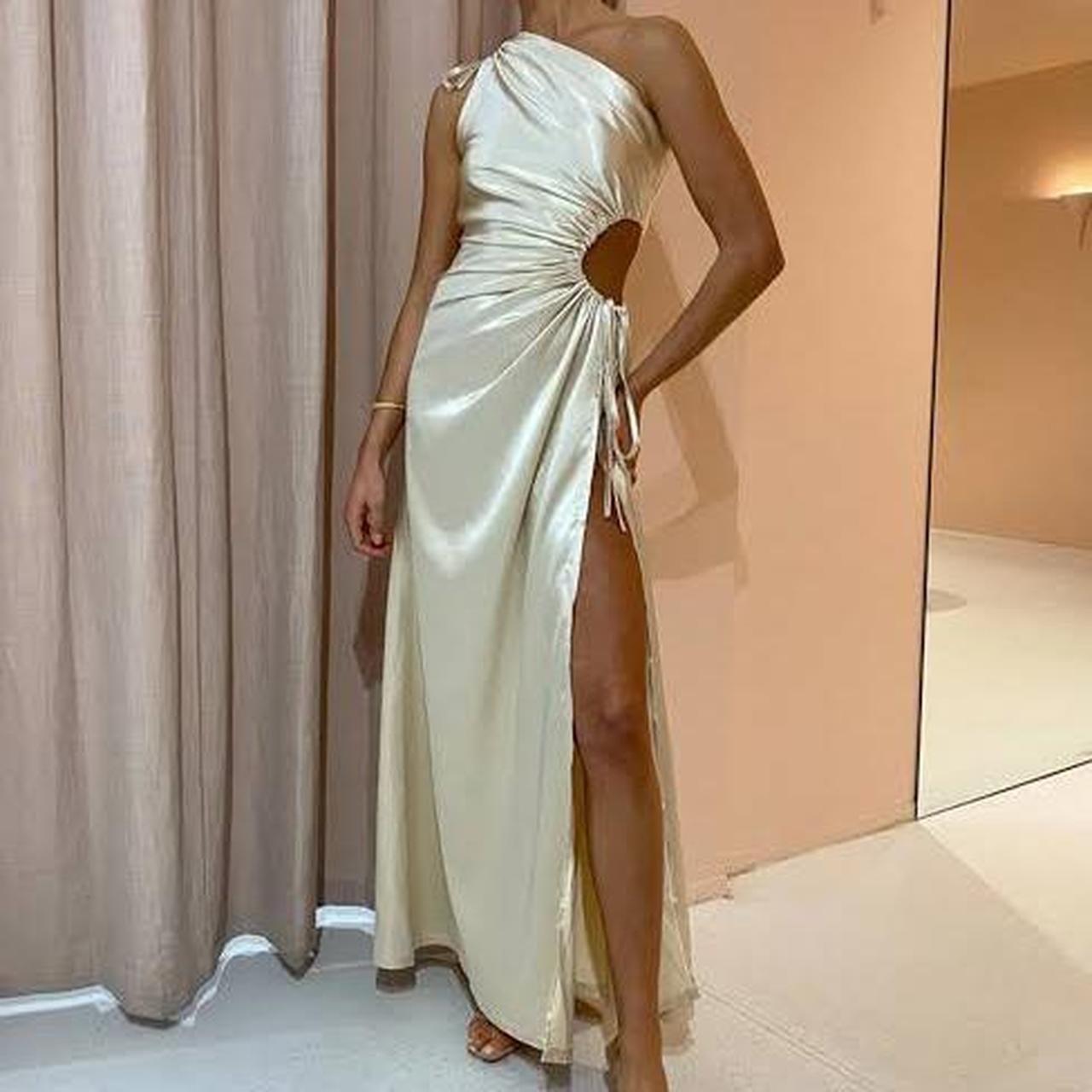 Sonya moda nour ocean pearl formal dress. Worn once... - Depop