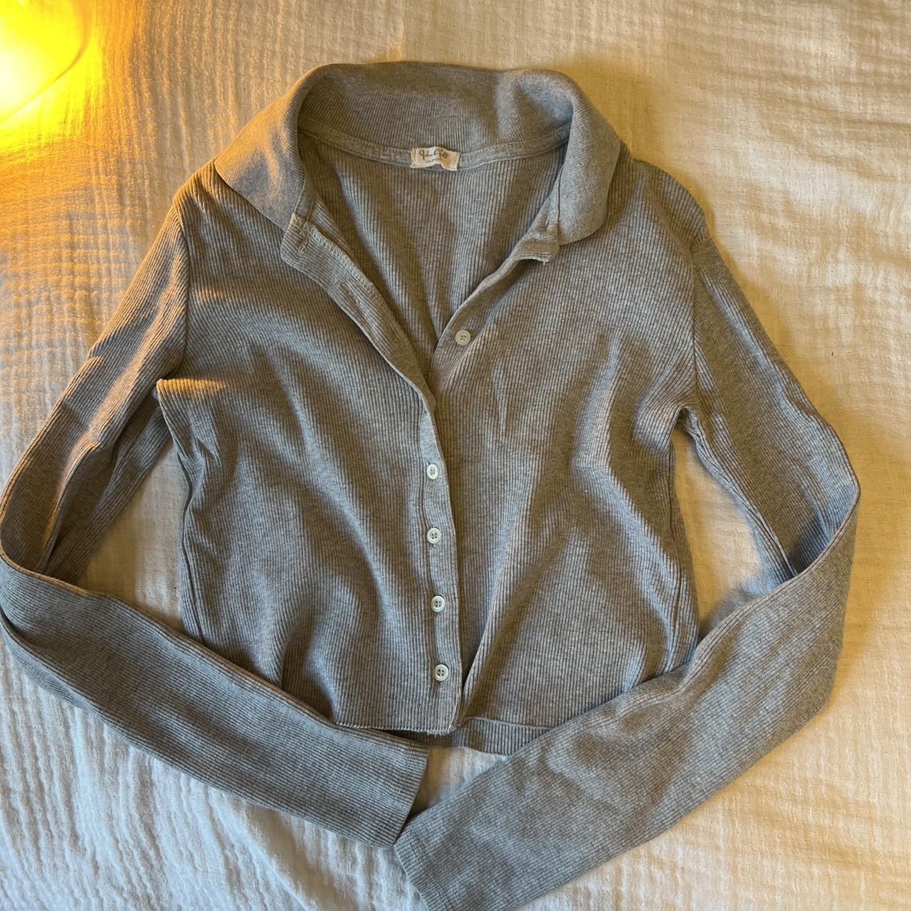 Really cute Brandy Melville top. Couldn’t find a... - Depop