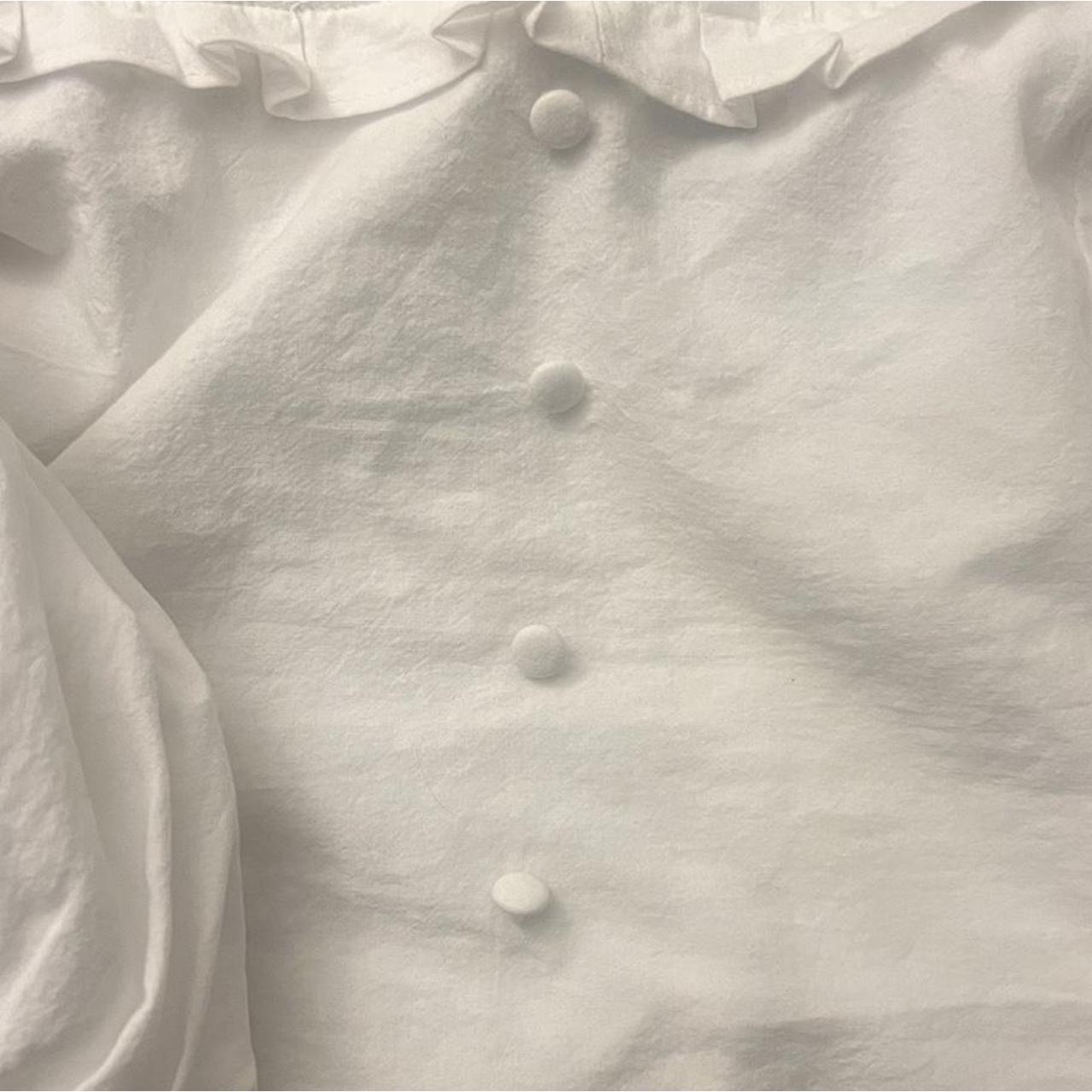 White cottage core crop top with straps that you can... - Depop