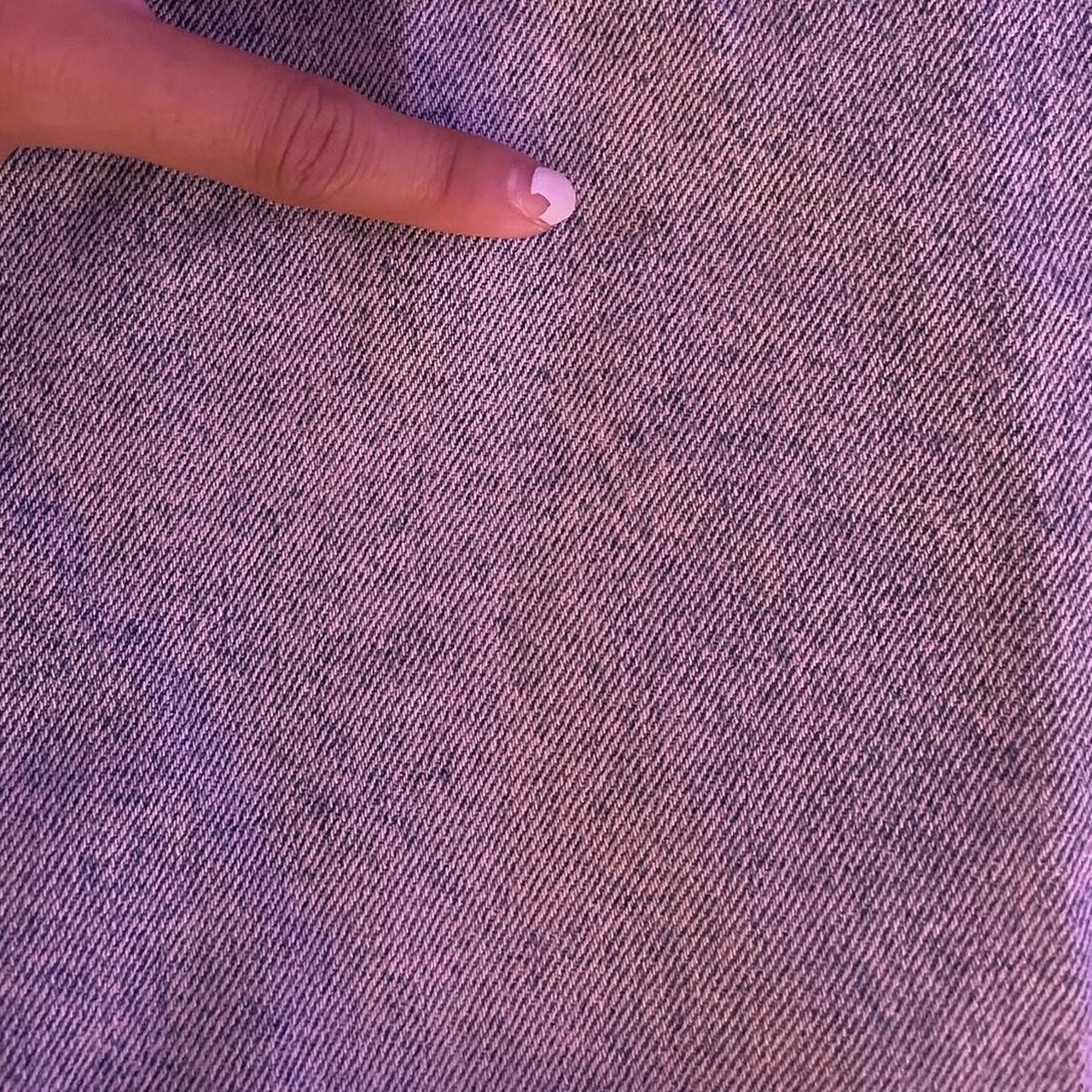 brandy melville low rise jeans👖 size s a lil stain... - Depop