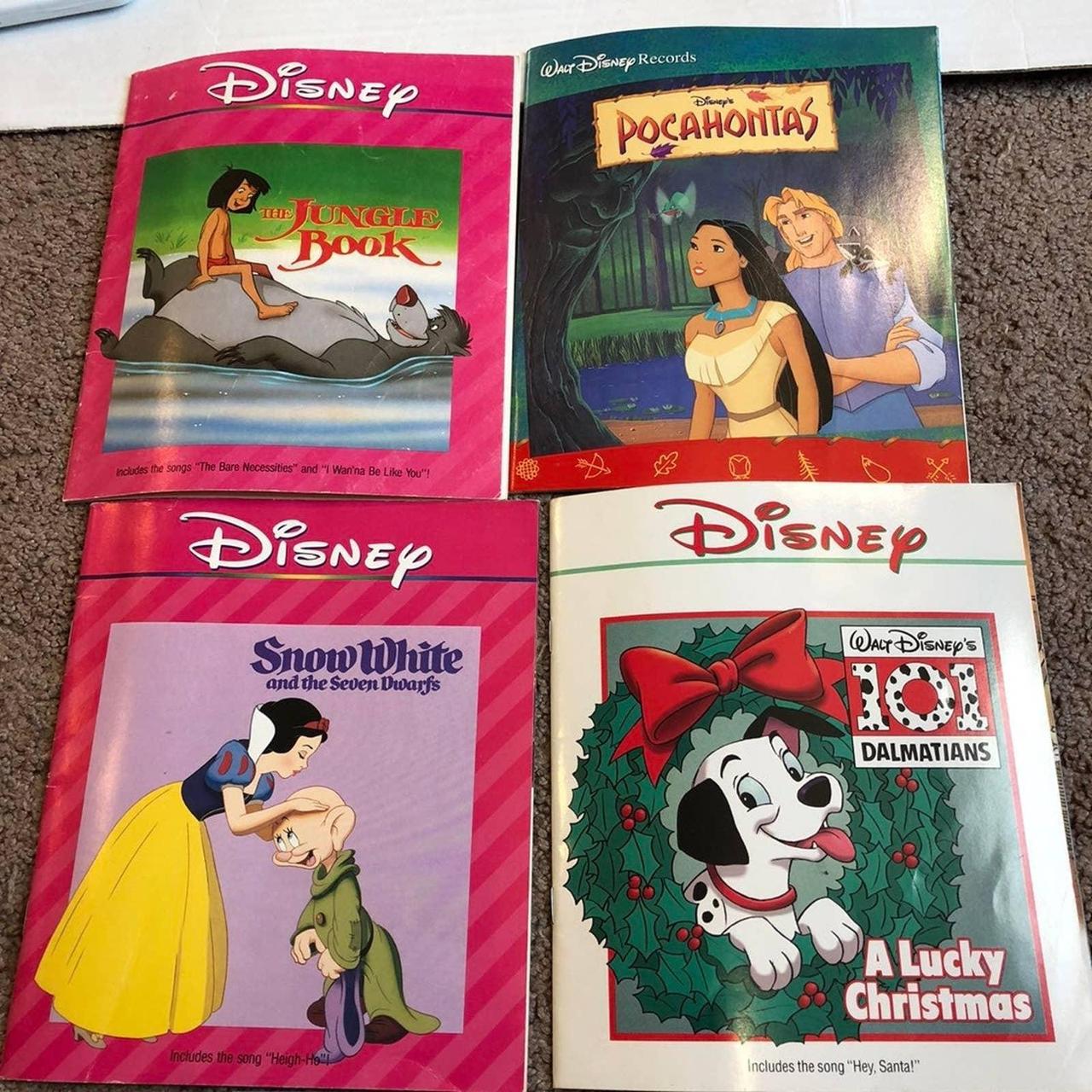 5 Pieces lot of Disney Books . Very good conditions... - Depop