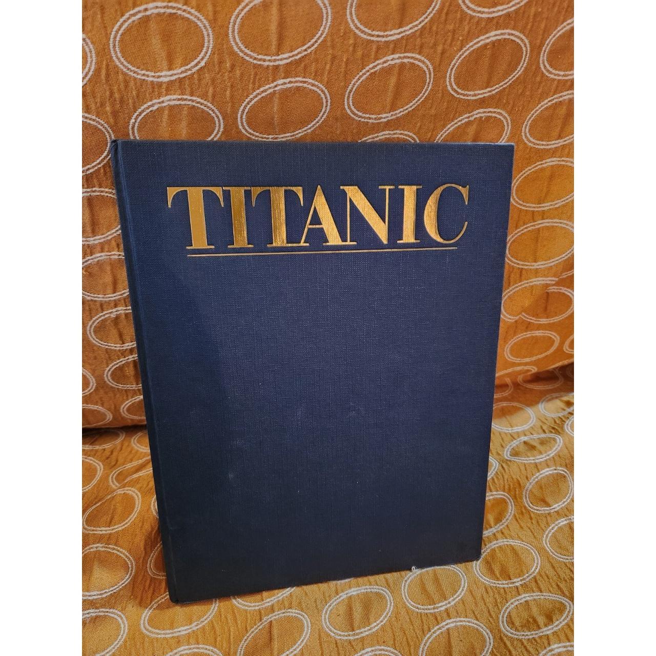 The Discovery Of The Titanic Book The Discovery of... - Depop