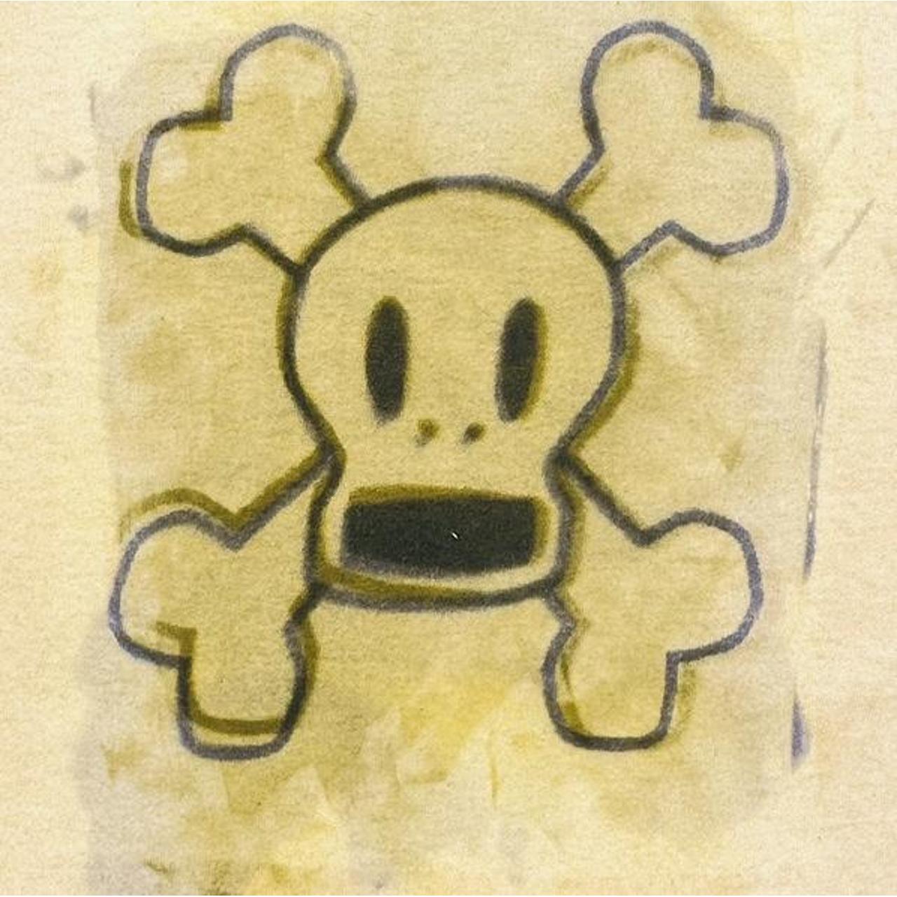 sKuLLY t☠️ #cute #2000s #retro #streetwear #skull - Depop