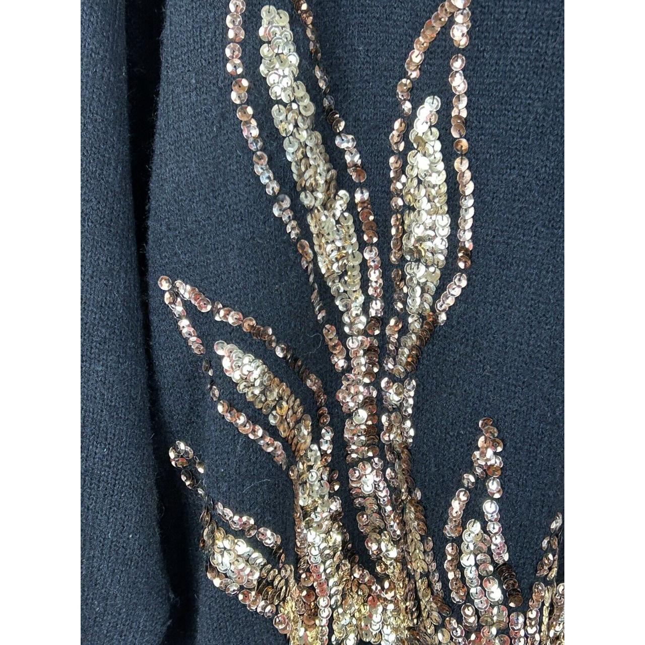 Women's Black and Gold Jumper | Depop