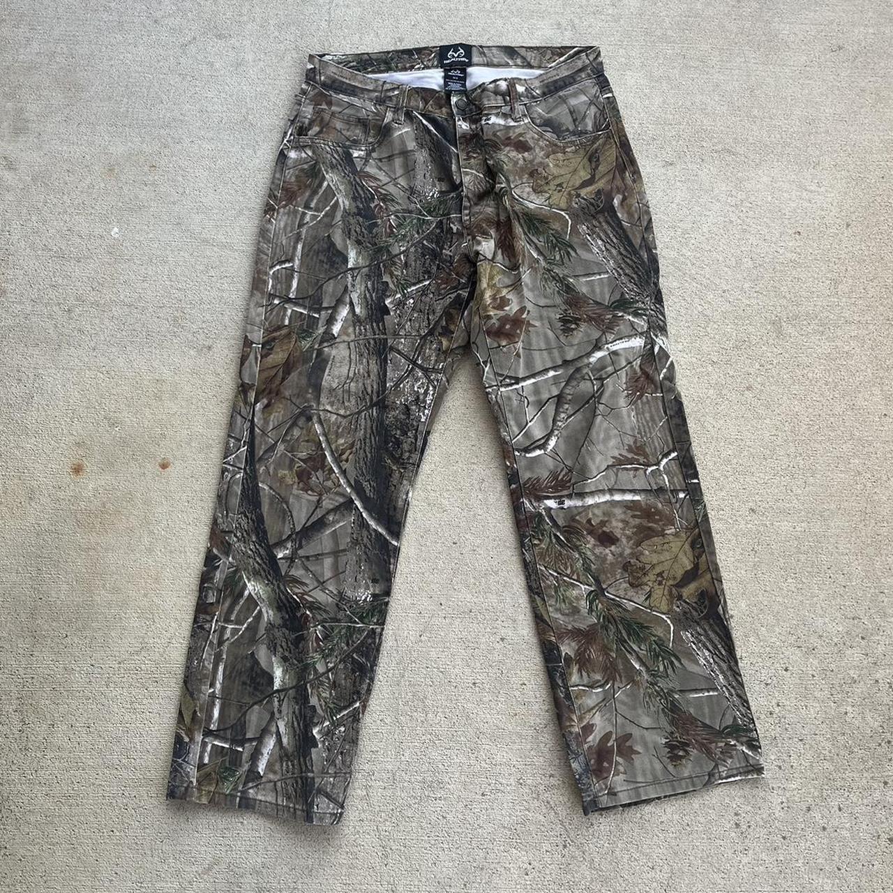 Realtree Camo Pants Size 36x32 Shipping $5 or FREE... - Depop
