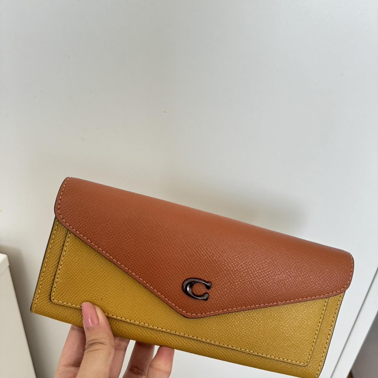 Coach envelope purse - Depop
