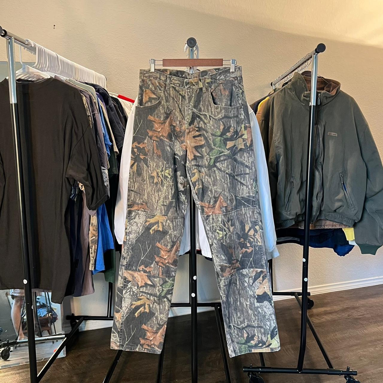 Vintage Wrangler Realtree Pants Size 32x34” in... - Depop