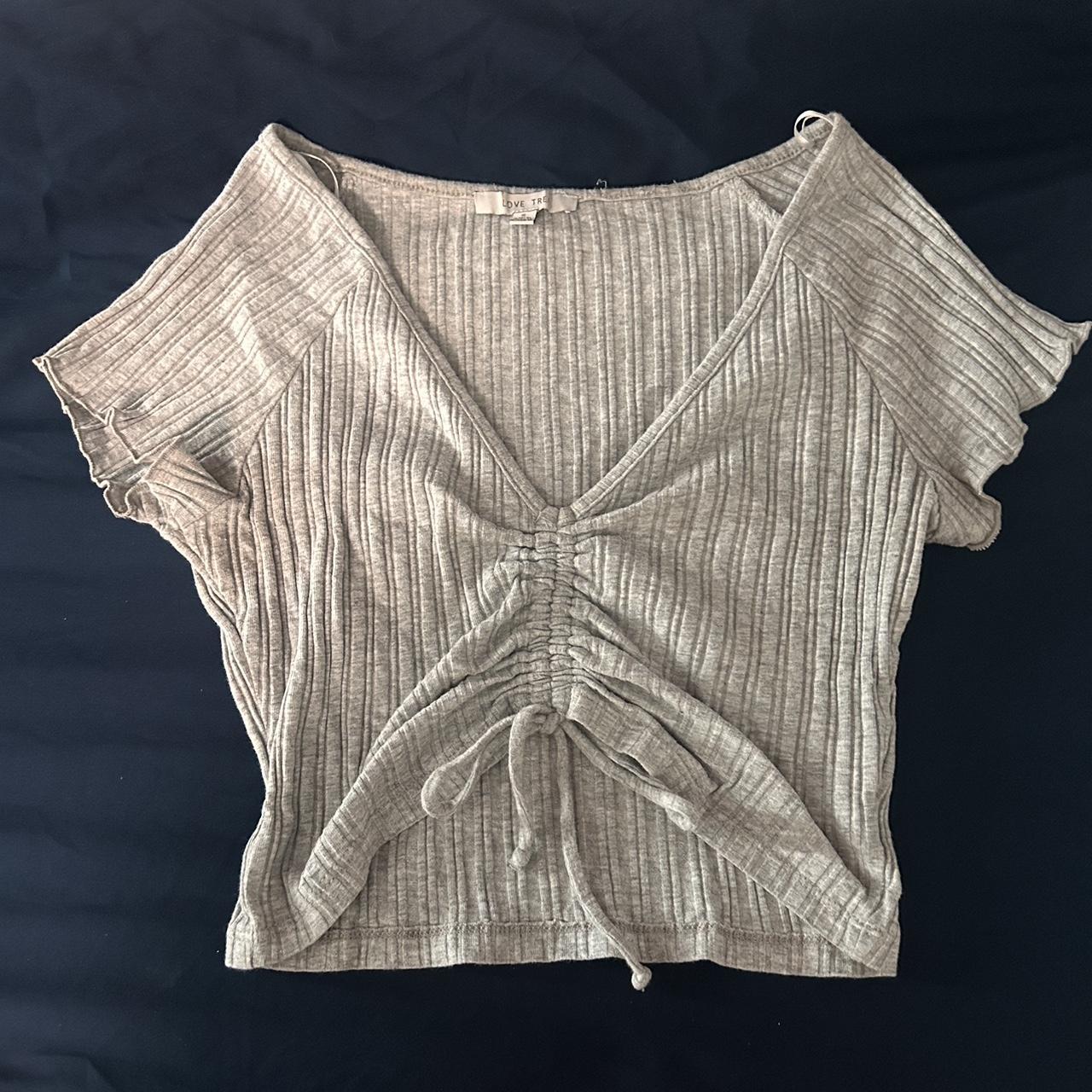 small crop top - Depop