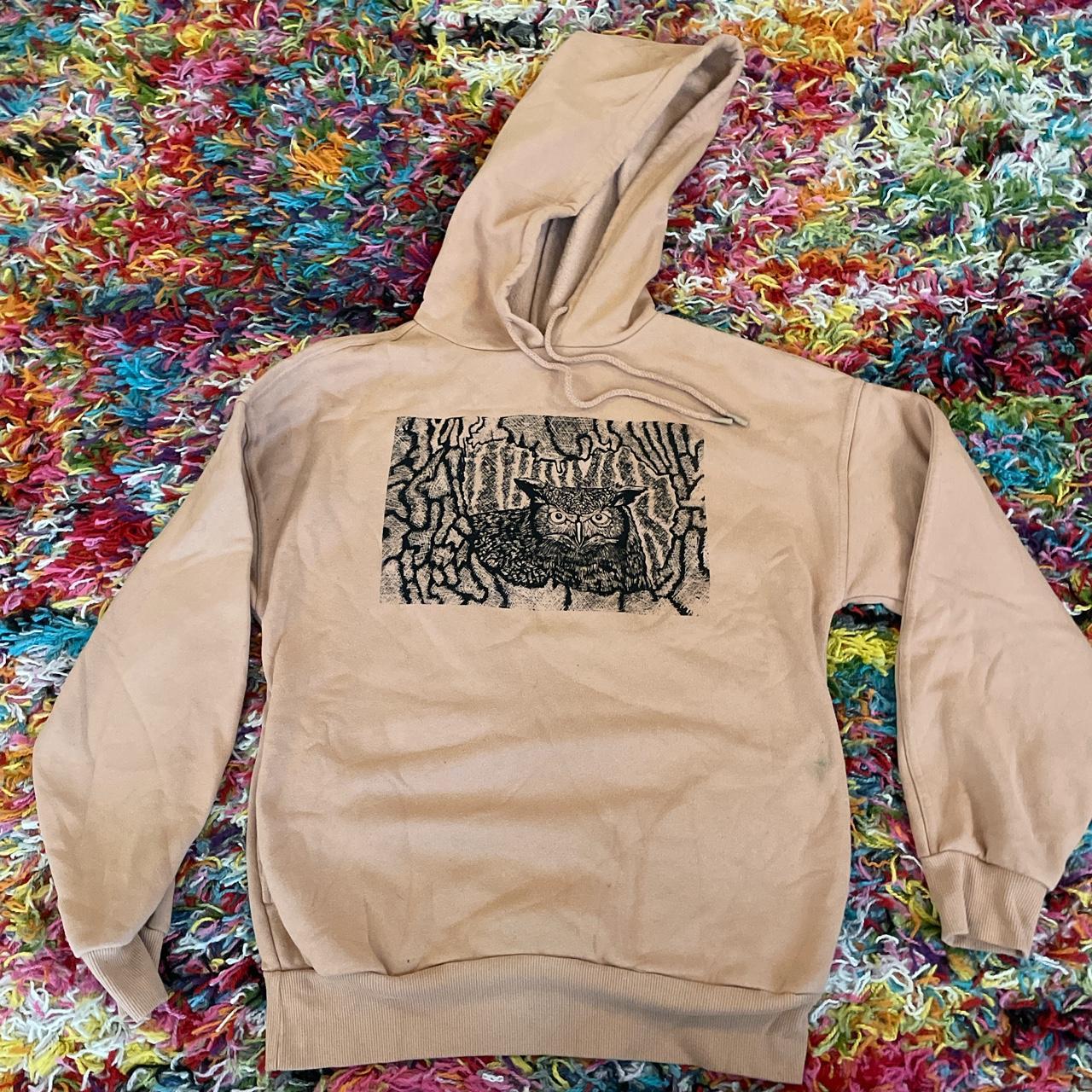 Owl screen printed sweater - Depop