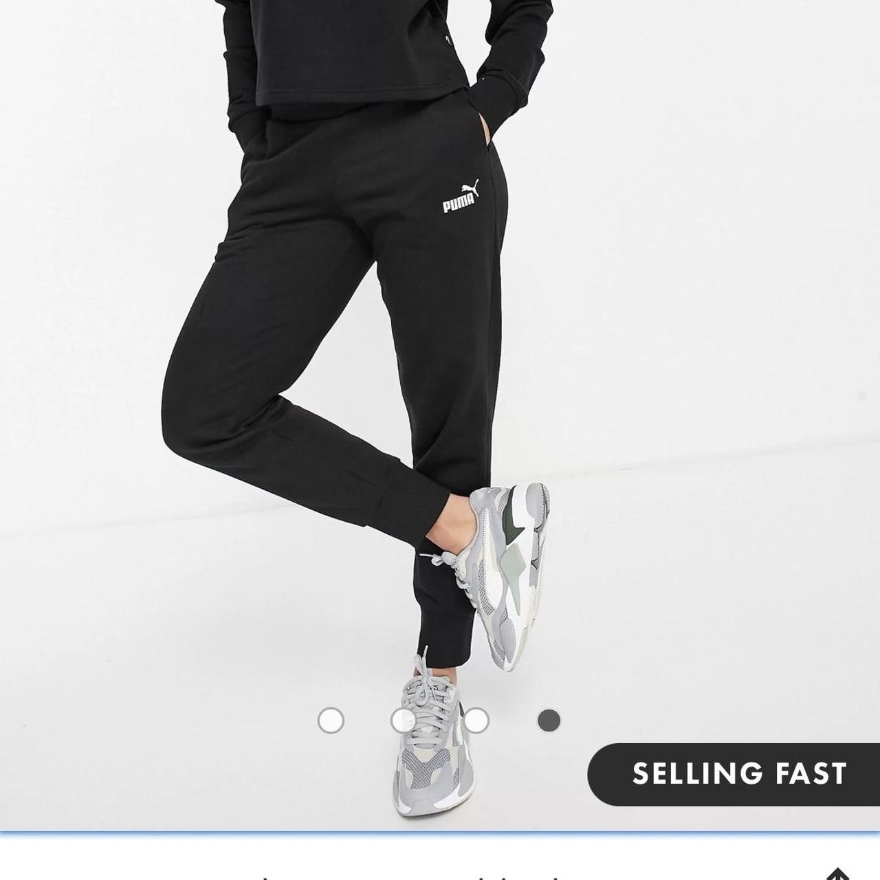 Puma sweatpants Worn a couple of times Size M - Depop