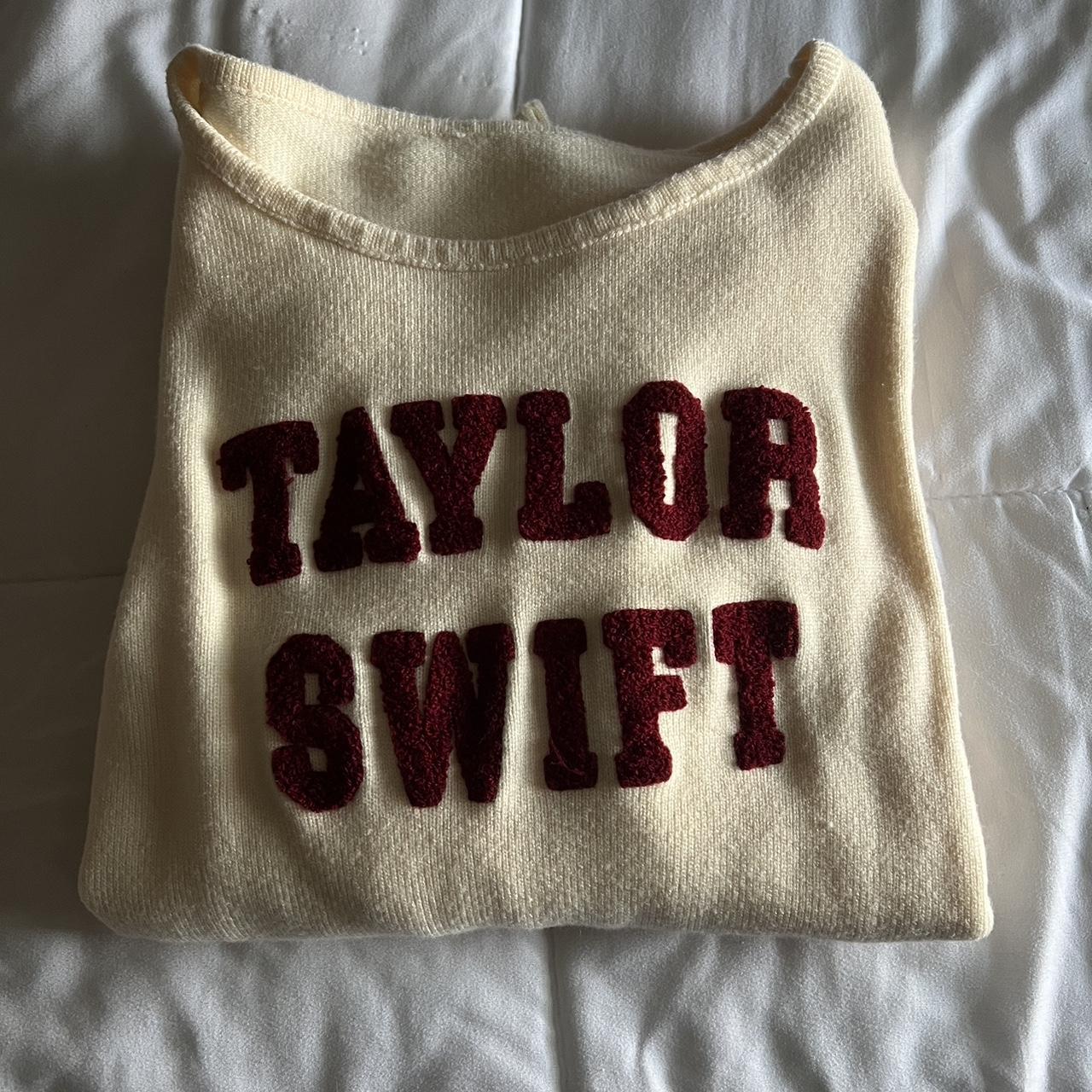 Taylor Swift Red Knit Sweater. Size M. Have only... - Depop