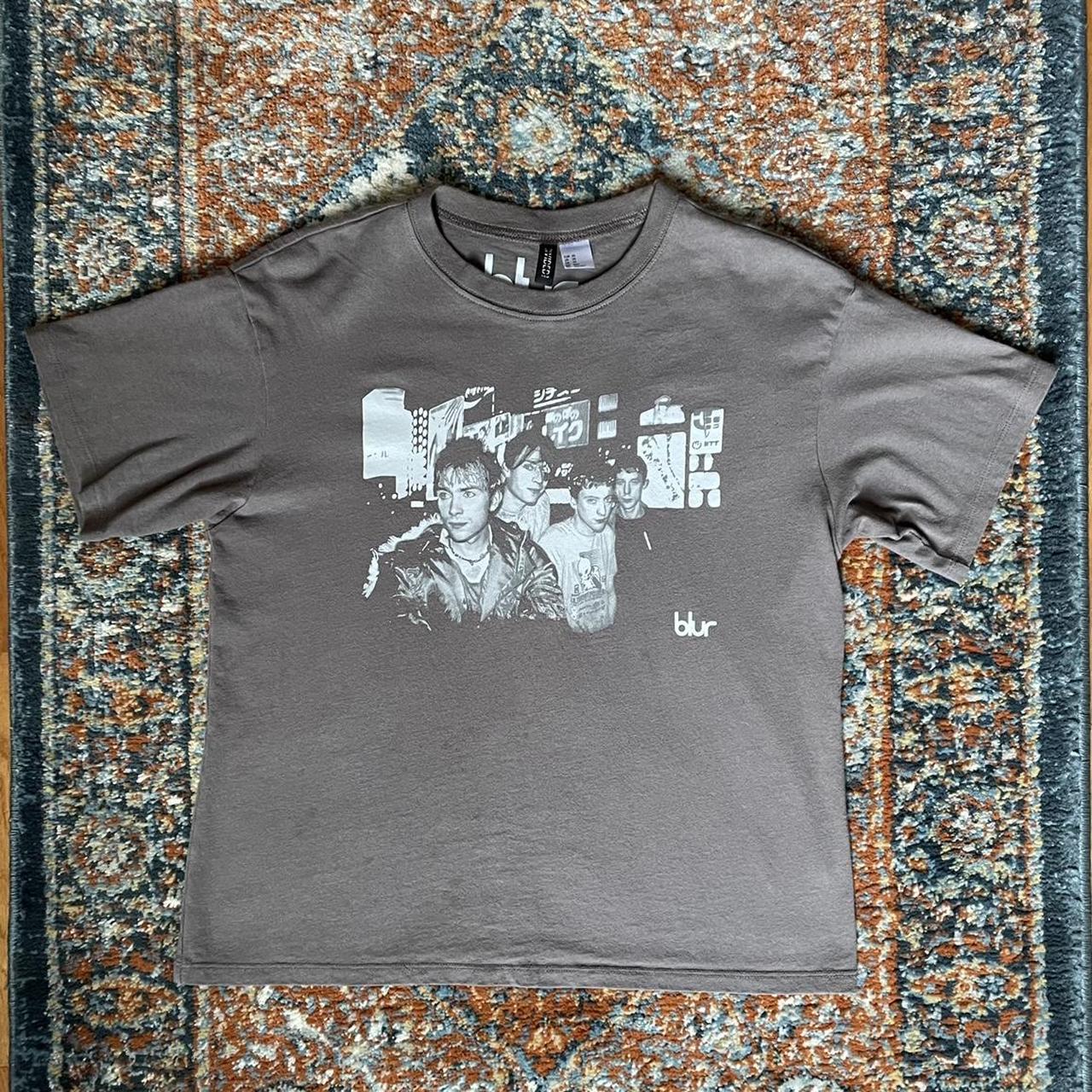 Britpop Blur grey band t-shirt Pit to pit:... - Depop