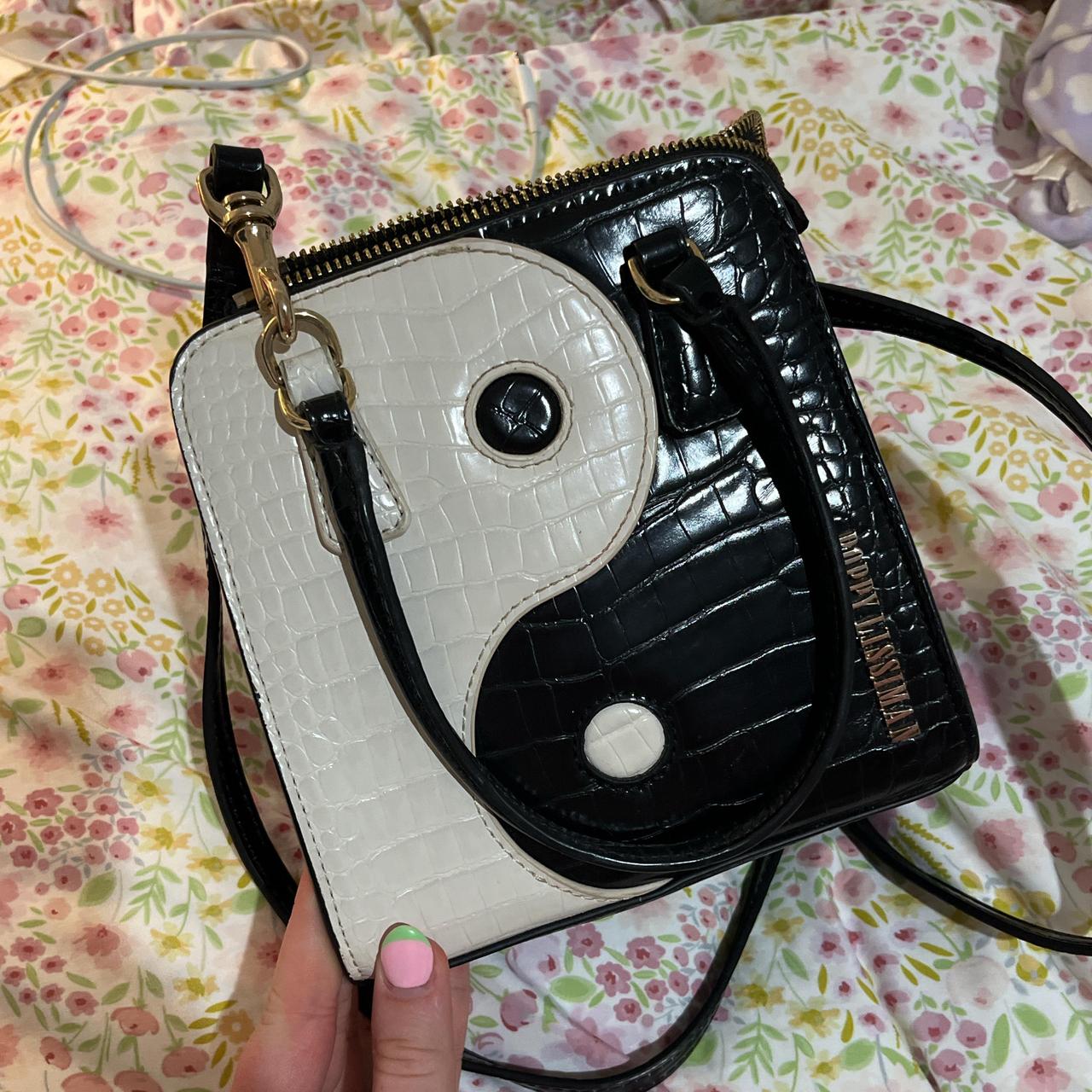 Poppy lissiman ying and yang bag 🫶🏻🫶🏻 - Depop