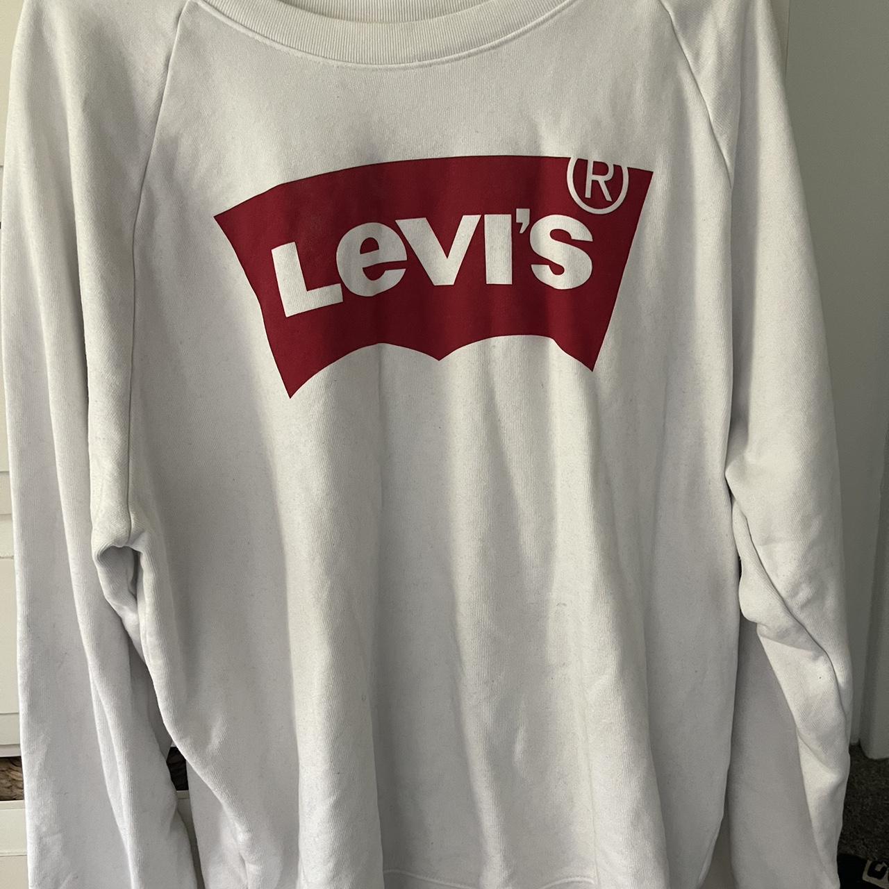 Levi jumper - Depop