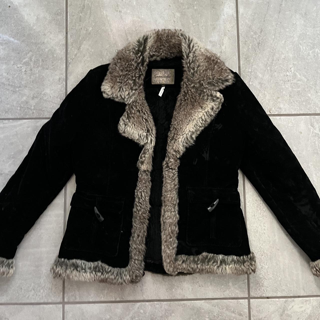 the cutest faux fur fur lined coat dm for... - Depop