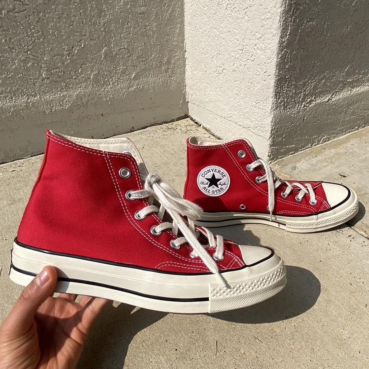Converse Women's Red and Cream Trainers | Depop