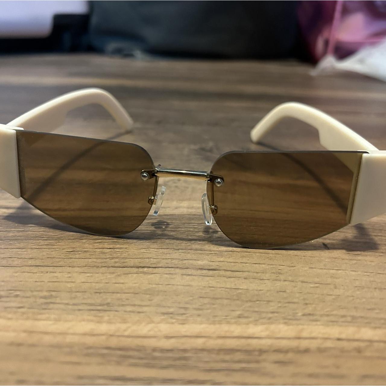 Retro sunnies Brand new never worn. #retro... - Depop