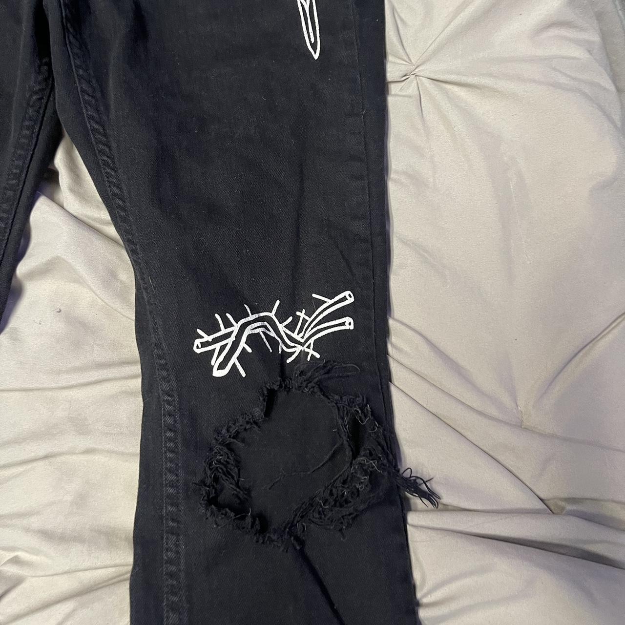 Broken Promises Graphic jeans skinny 30x30 - Depop