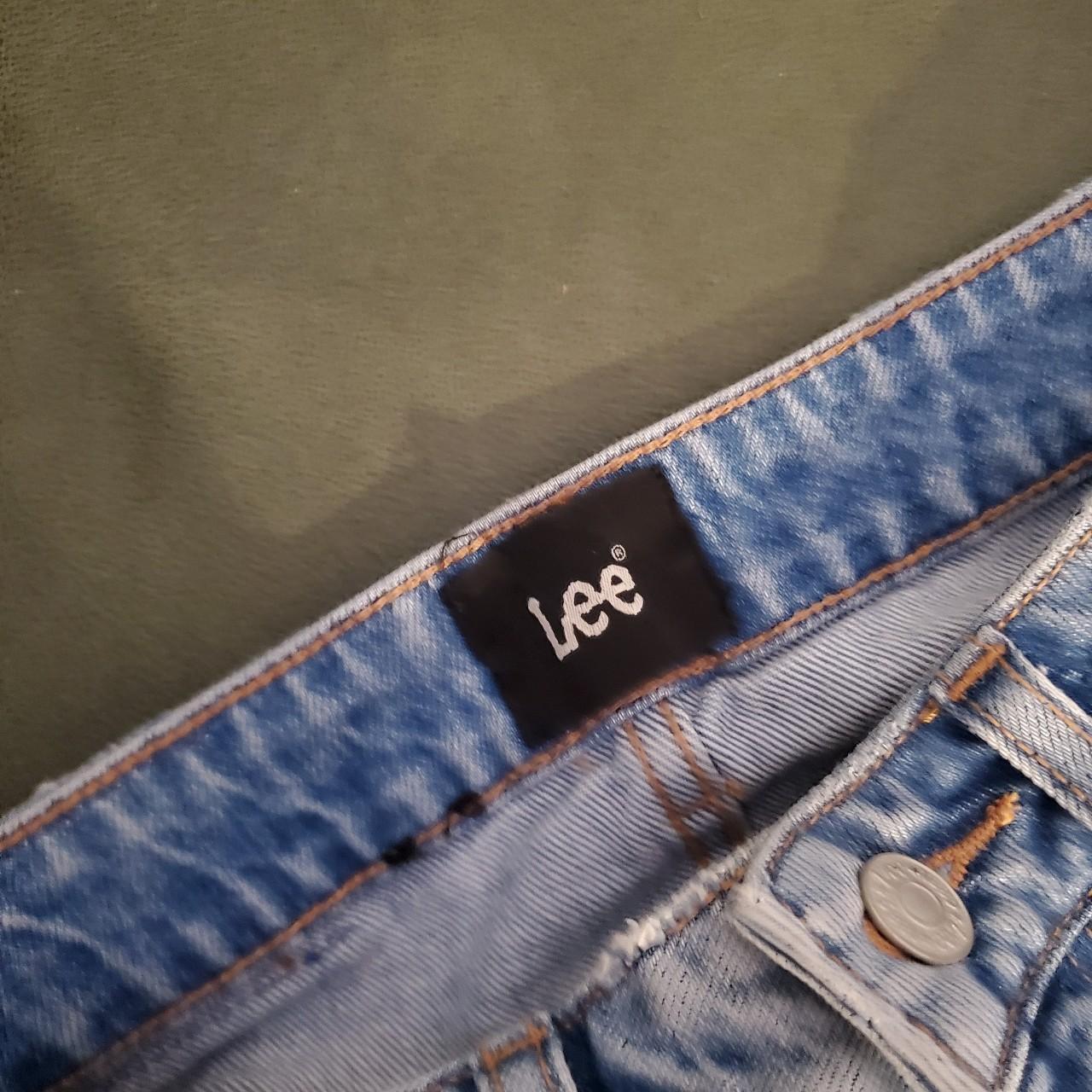 Cut off Lee denim shorts Size 7 - Depop