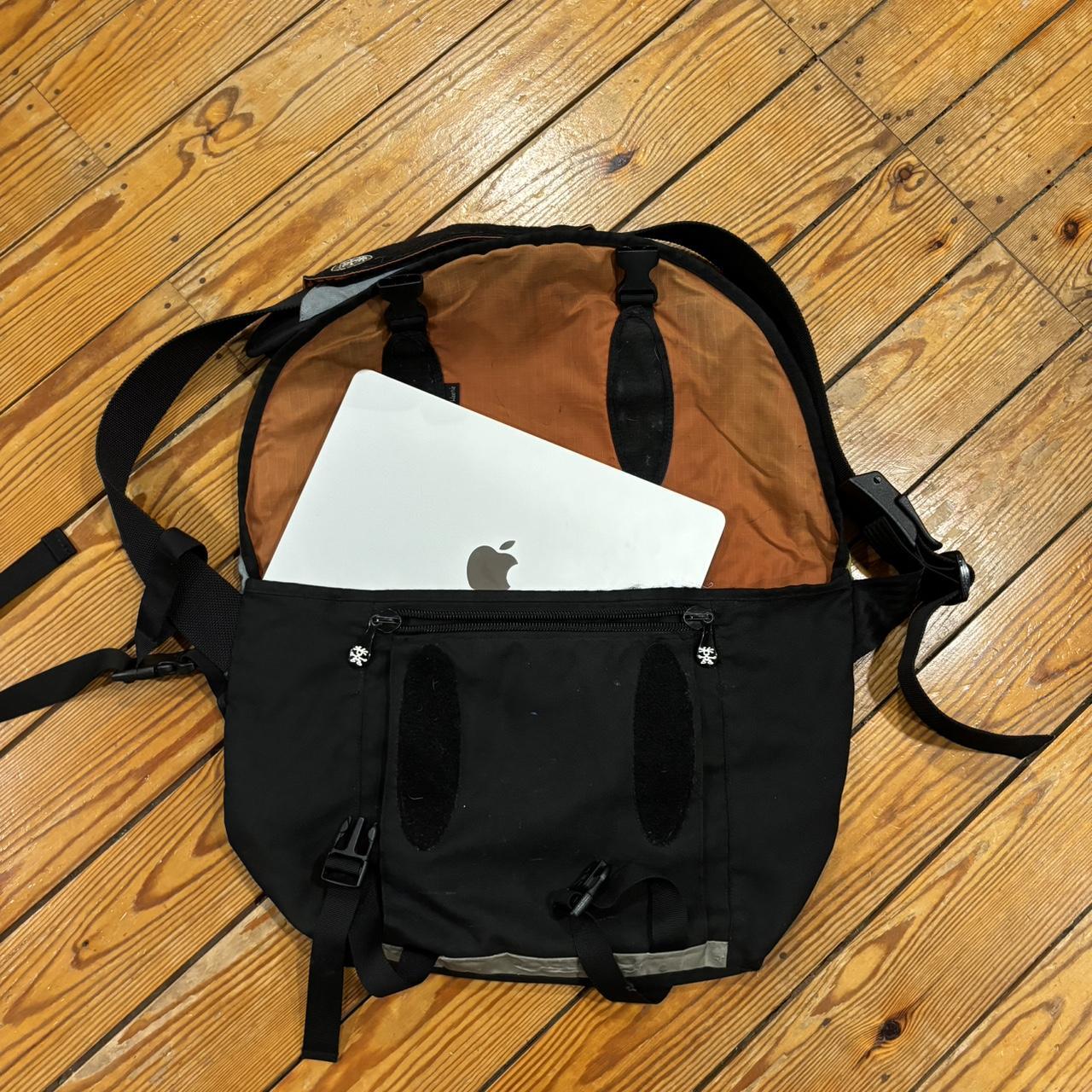 Vintage Crumpler “Wonder Weenie” messenger bag... - Depop