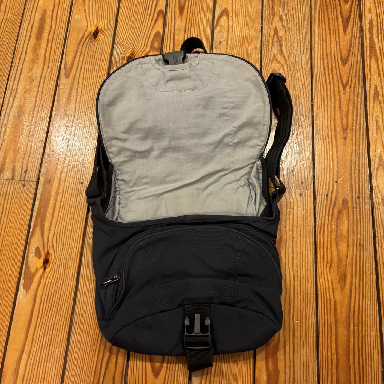 Vintage Crumpler “Tray Meal” messenger bag Super... - Depop