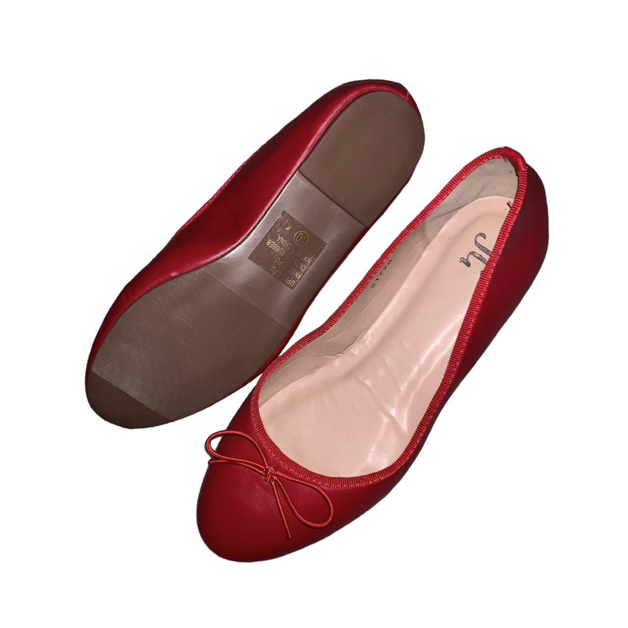 Red ballet flats | New Bought them without trying... - Depop