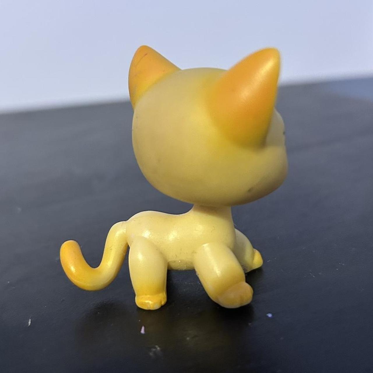 LPS littlest pet shop authentic yellow shorthair cat... - Depop