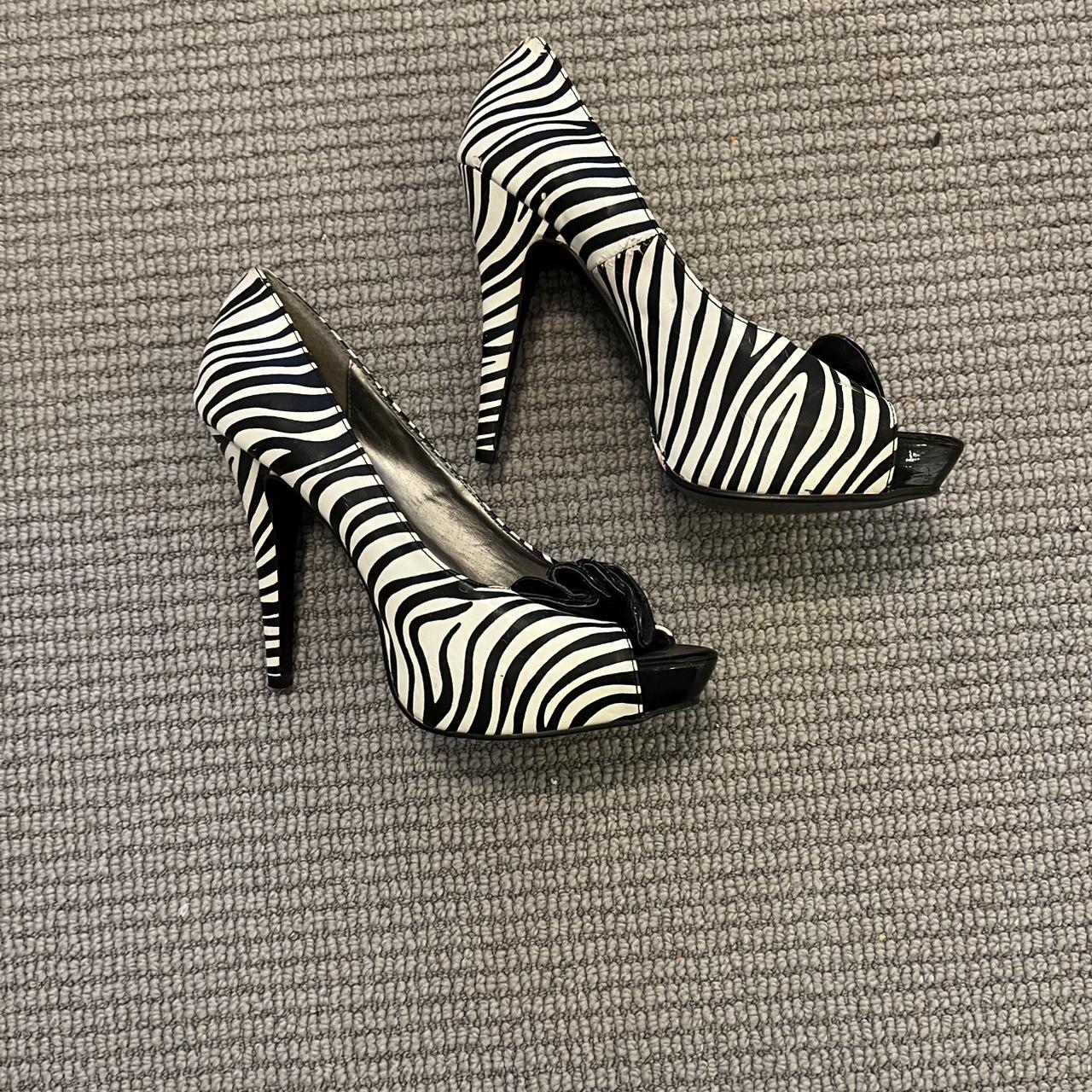 Vintage Qupid zebra pumps! They have a little... | Depop