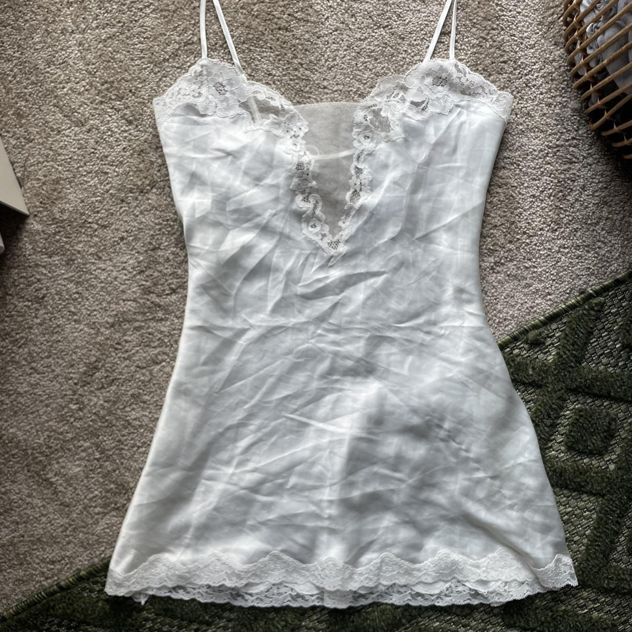 🐇white lace and silk Victoria’s Secret slip dress 🐇 - Depop