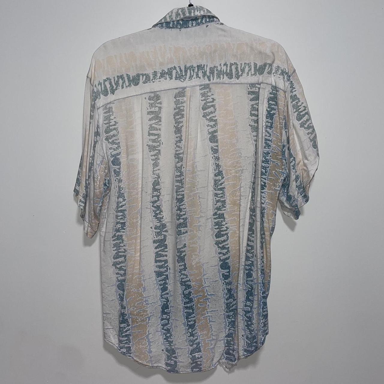 L Bugle Boy Co. Short sleeve button up. Nice heavy... - Depop