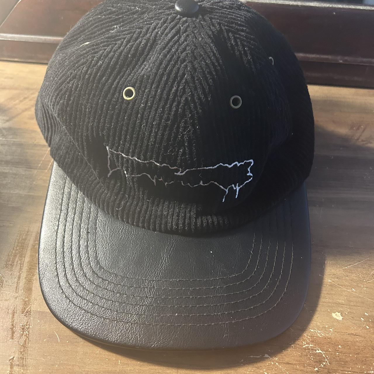 FA HAT 25 dm before buying - Depop