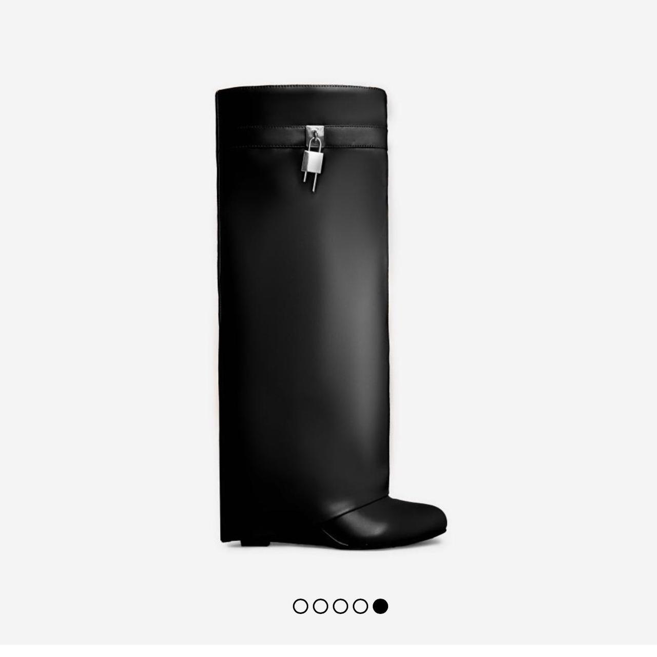 Ego black boot,only offer if willing to buy - Depop