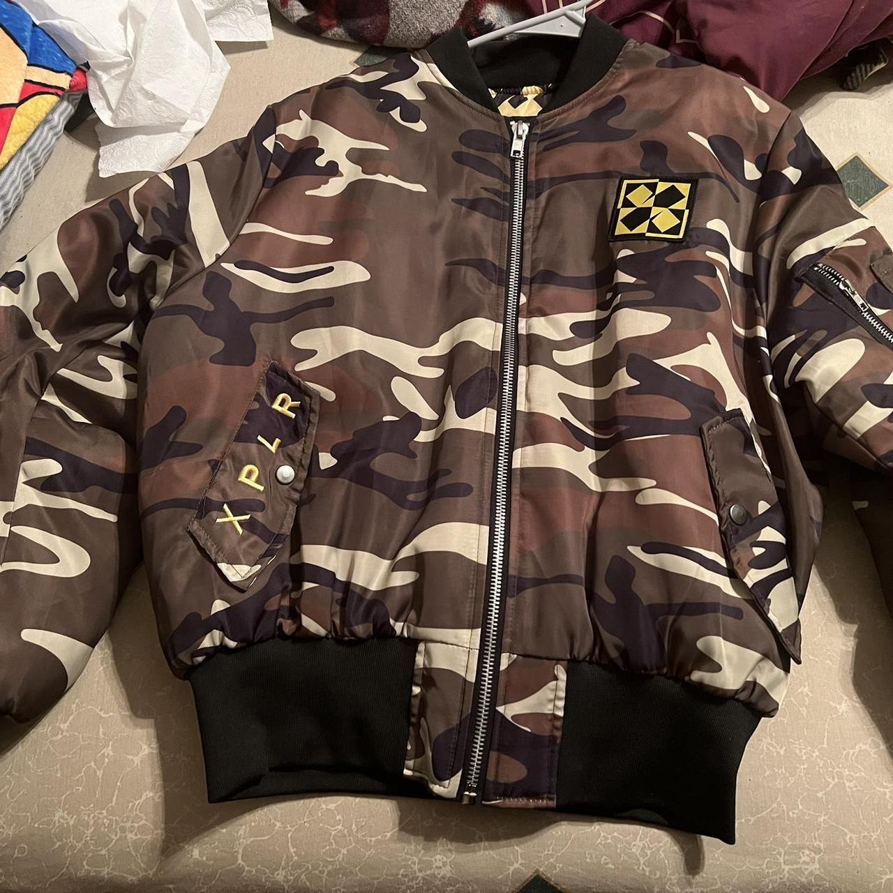 Sam and Colby xplr camo bomber jacket size small.... - Depop