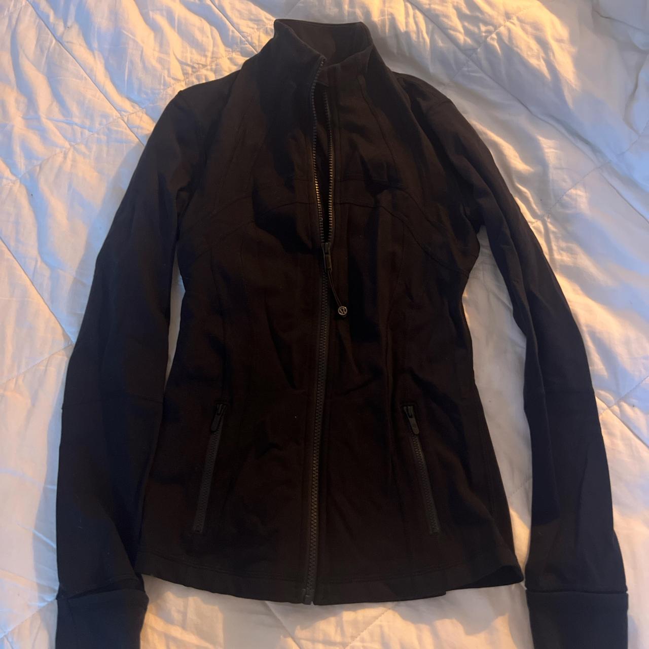 Lulu lemon jacket Hardly worn Needs an iron tho... - Depop