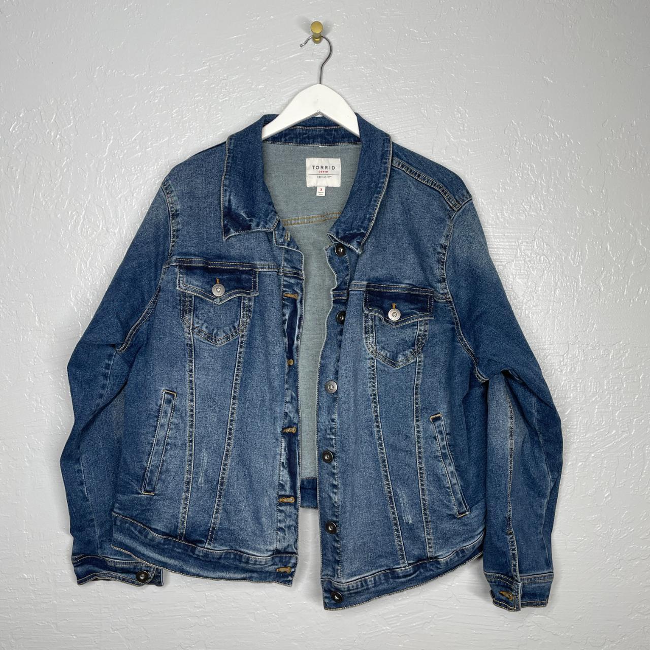 Torrid Plus Size 3 Medium Wash Denim Jean Jacket... - Depop