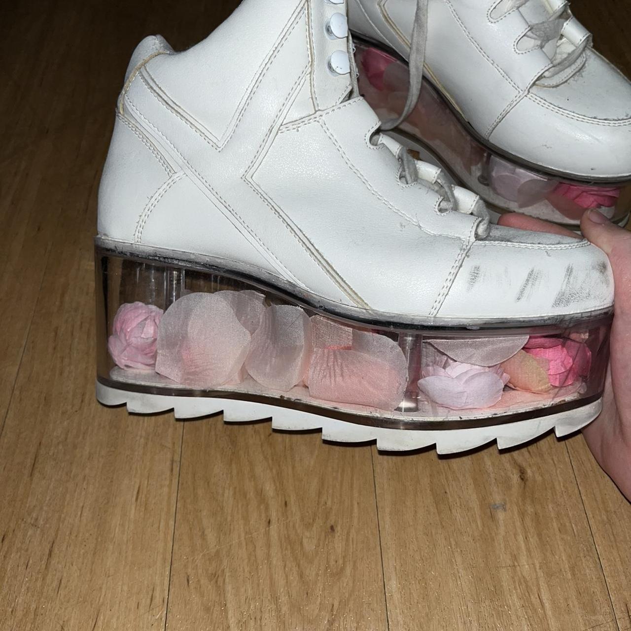 YRU Women's White Trainers | Depop