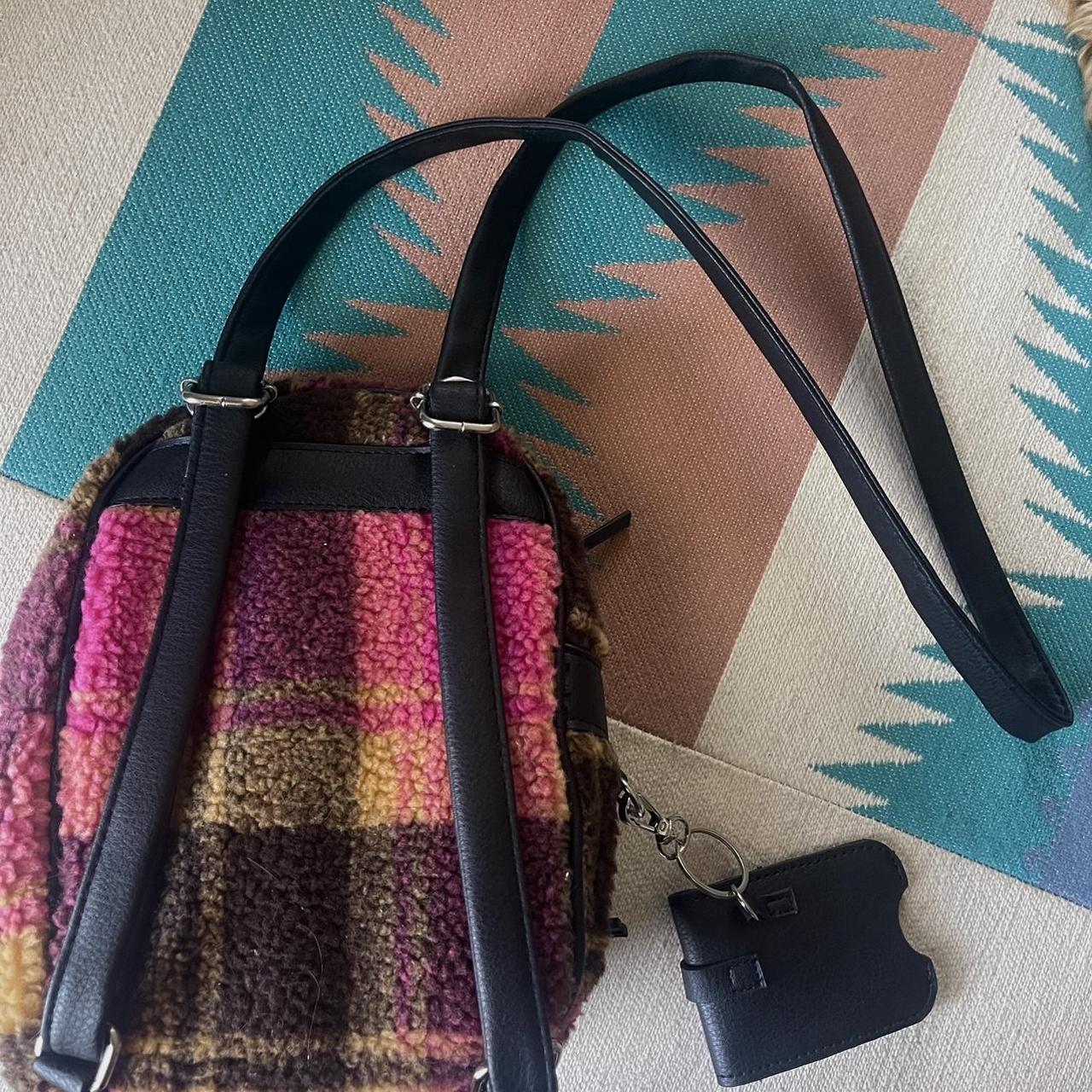 Sherpa mini Backpack Never used - no insecurities... - Depop