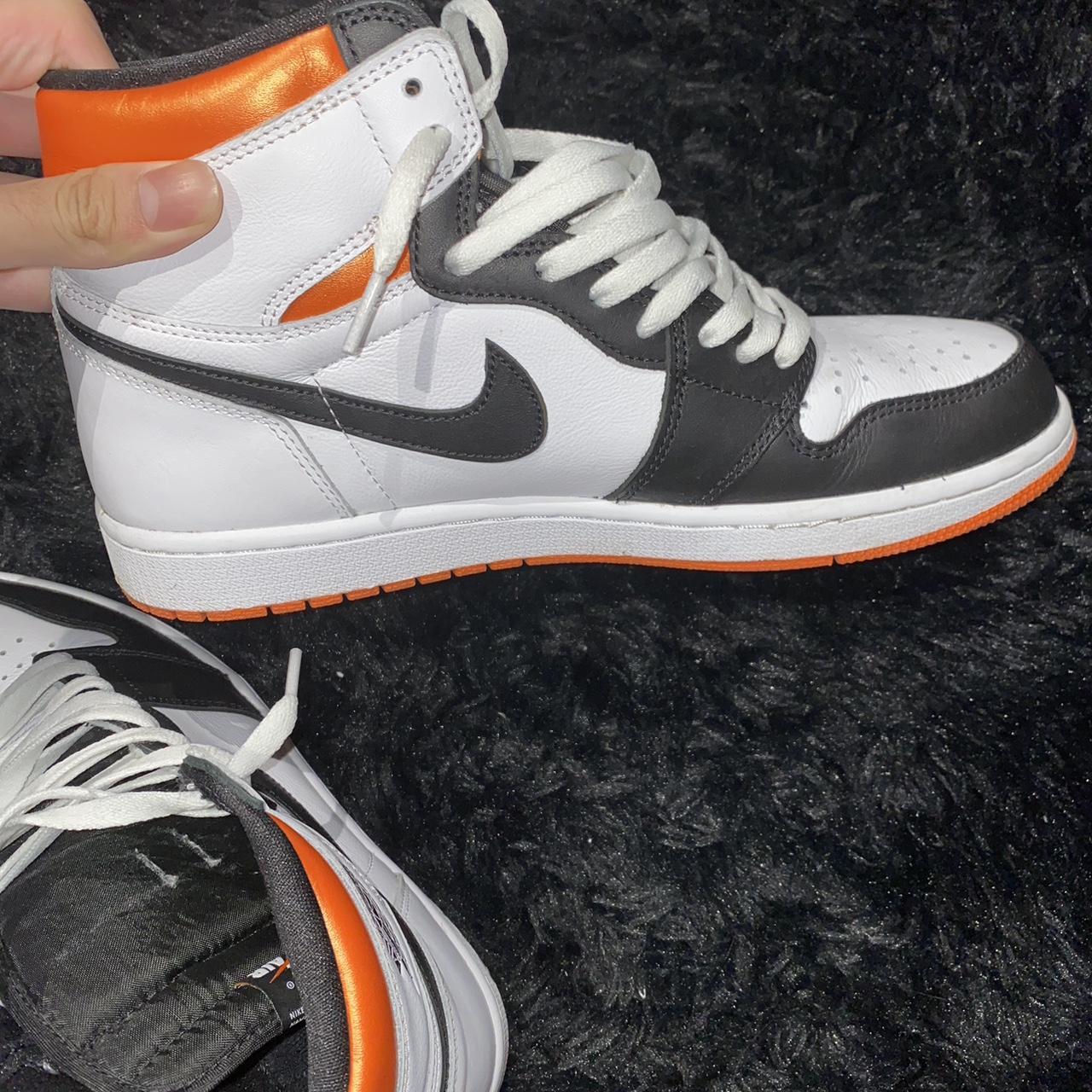 Air Jordan 1 Retro High OG 'Electro Orange' Size 9UK - Depop