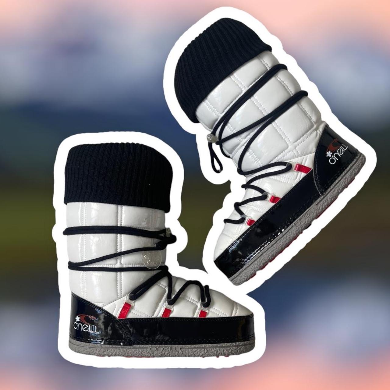 Vintage 00s O’Neill Yeti Moon Boots BRAND NEW!... - Depop